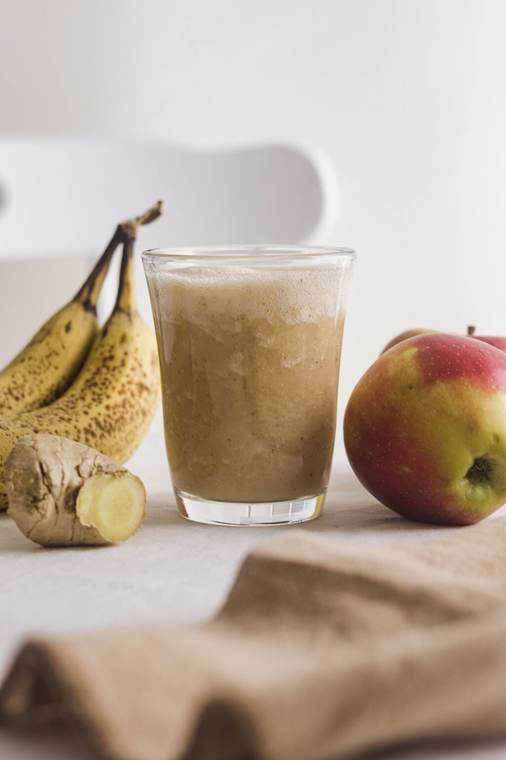 Healthy Apple Banana Smoothie Recipe (with Ginger) - MAY EIGHTY FIVE