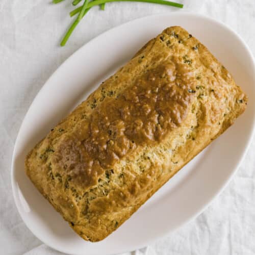 Easy and Quick Cheddar Cheese Bread with Chives - MAY EIGHTY FIVE