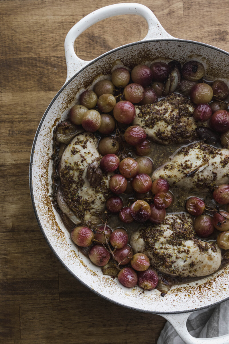 One Pan Recipe: Roasted Grapes and Chicken - MAY EIGHTY FIVE